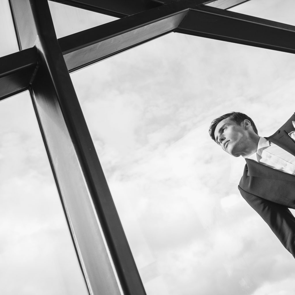 Bespoke Suits & Tailoring - The Bespoke Tailor | UK